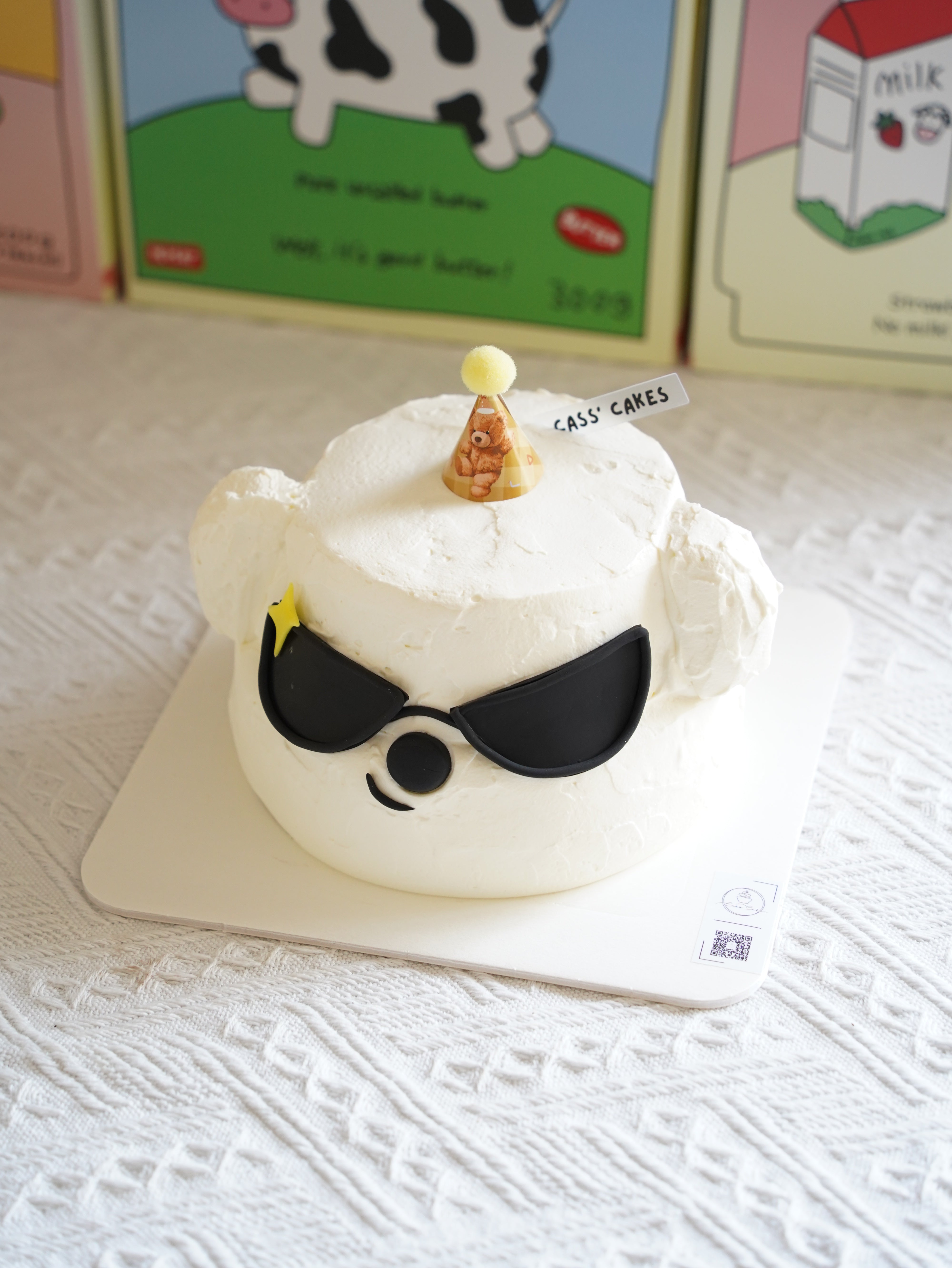 Cool Dog With Sunnies – CASS' CAKES